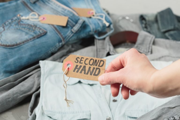Where to Find the Best Pre-Loved Clothing in Manchester - Love2Laundry